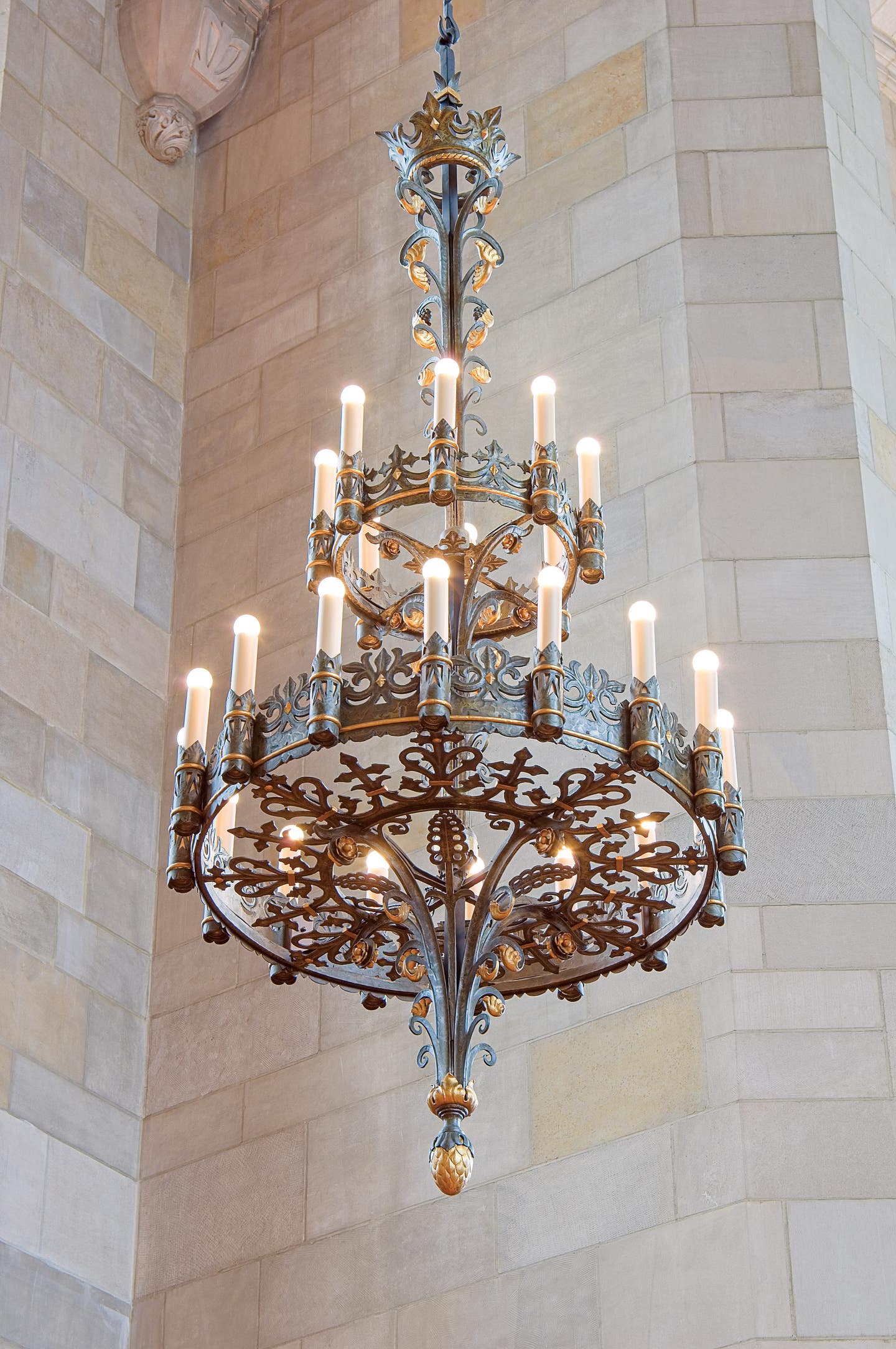 The History of Lighting - Traditional Building Magazine Online