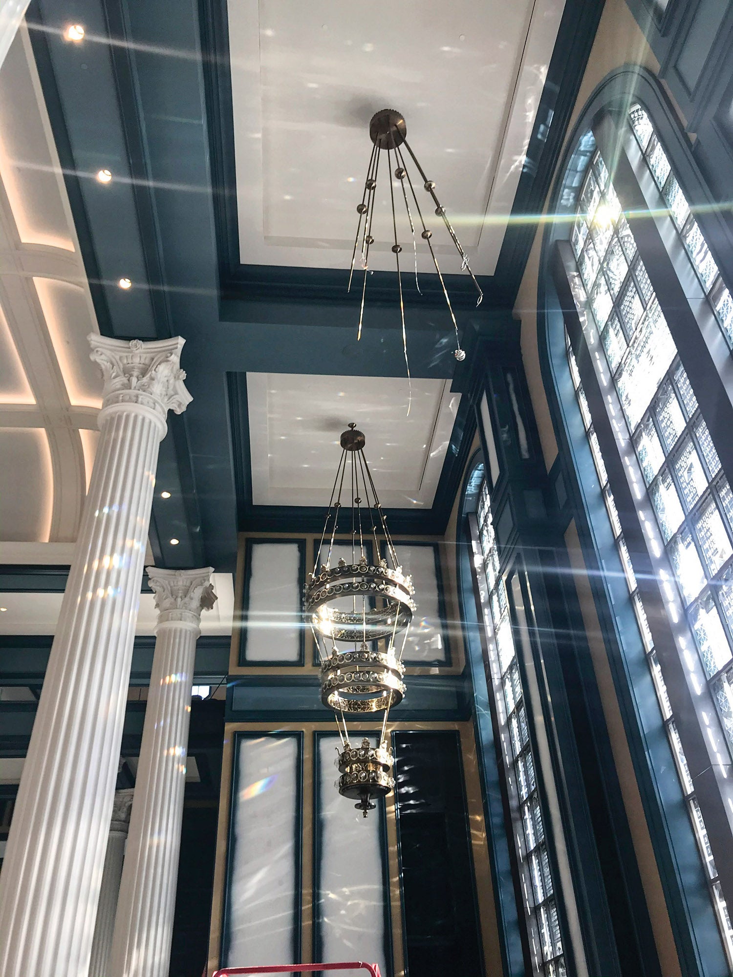 Crenshaw Lighting's New Fixtures for a Performing Arts Center